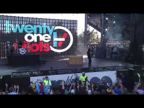 Twenty One Pilots - Semi-Automatic (live) | Music Video, Song Lyrics ...