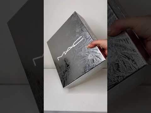 MAC Advent Calendar 2023 unboxing π₯ #maccosmetics #beautyadventcalendar #unboxing