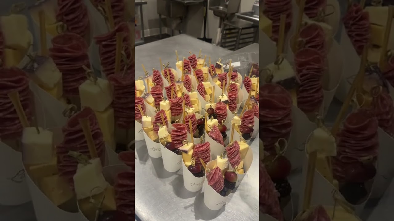 DIY charcuterie cup tutorial for your next party!!🧀🌸 #charcuterie #charcuteriecups #cheeseboard