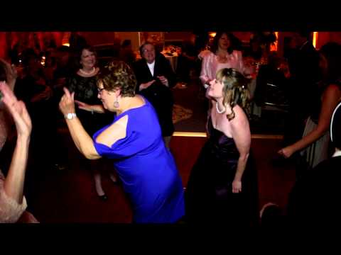 Elite Entertainer Dan Fumoca DJs a Wedding at The Palace