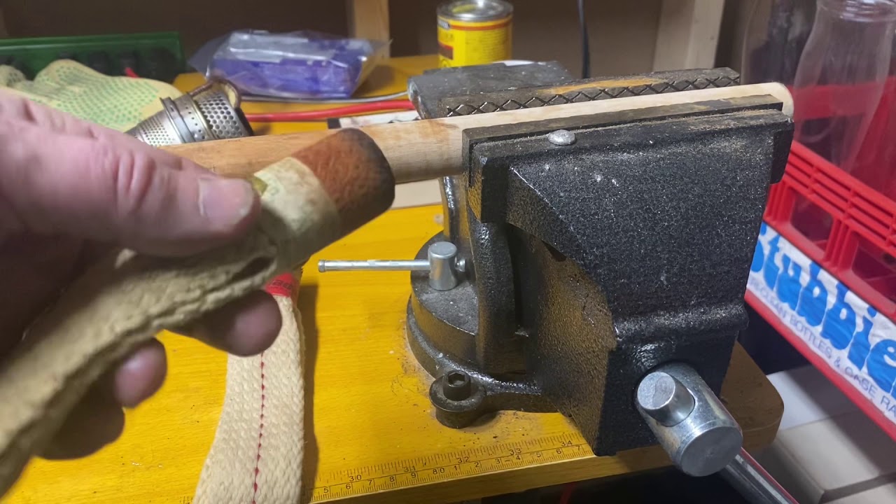 Aladdin Model B wick clip Modification.