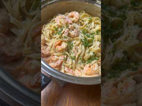 Shrimp Alfredo Pasta!!! #easyrecipe #quickrecipe #dinner #shrimp #cooking #pasta #alfredo #recipes