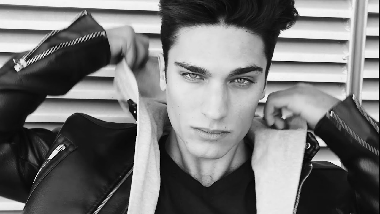 ''CITY SLICK'' VAMP Magazine by Diana Kei
