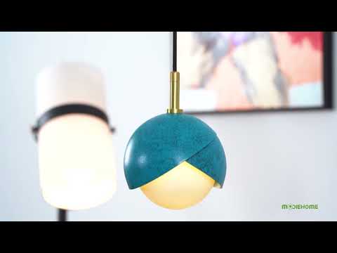 Benedict Pendant Light