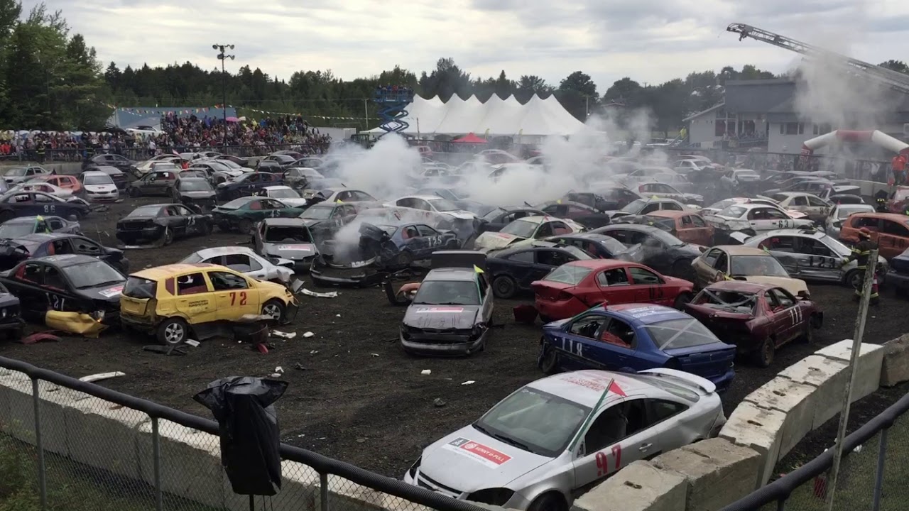 Blast From the Past: World’s Biggest Demolition Derby Crowned a Toyota ...