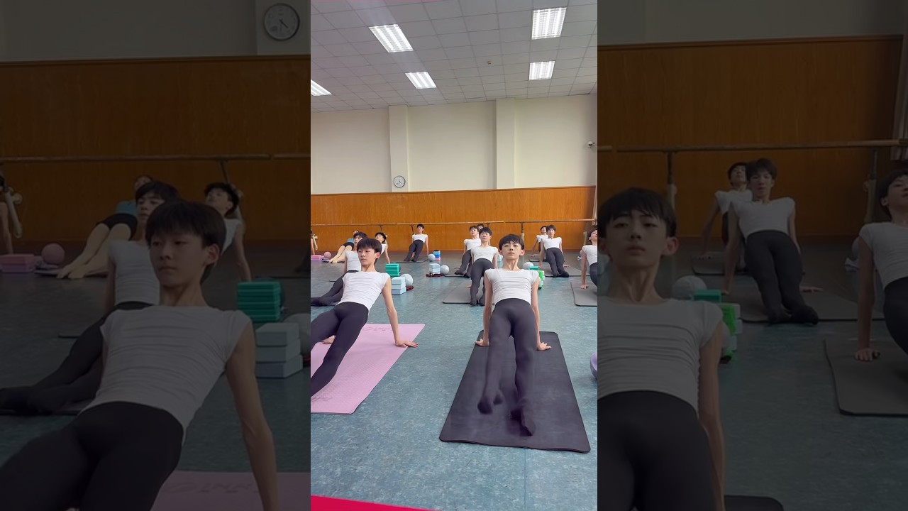 Chinese ballet boys #dance #flexibility #ballet #dancer