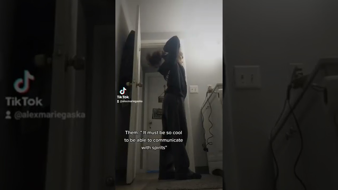 A day in the life of a Psychic Medium...👀