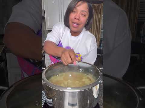 Easy Chicken and Dumplings!