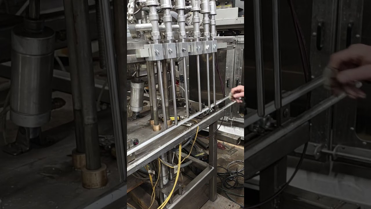 BID ON EQUIPMENT Item: 375072 - REB IVS 6 Piston Filler - Liter Pistons, Stainless Steel