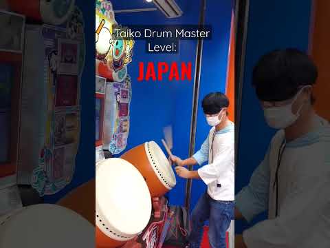 Unbelievable Arcade Drum Game Skills!
