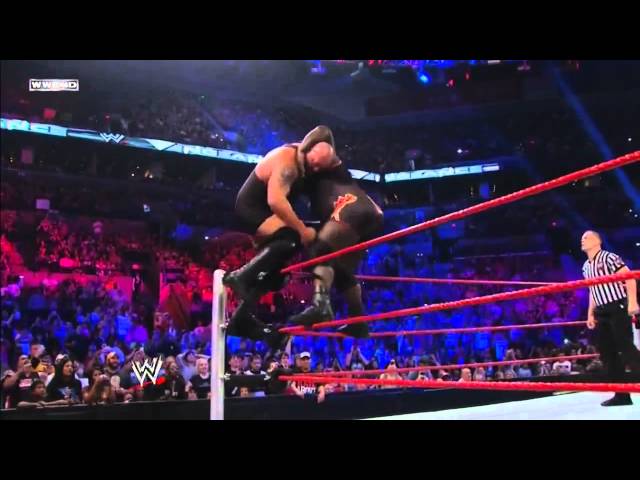 WWE: The 10 most spectacular moves