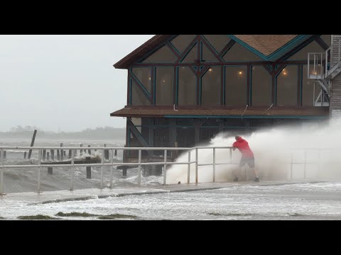 Hurricane Helene - massive storm surge from Cedar key, Florida as it happened