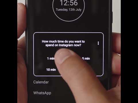 Digital detox with minimalist phone