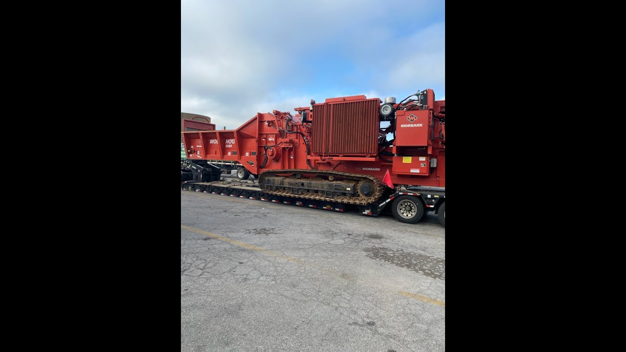 How to load and unload track 6600 onto a lowboy trailer