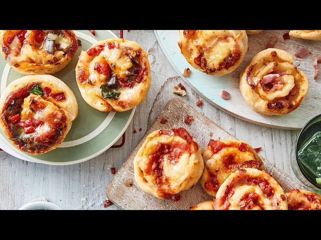 Pepperoni Pizza Scrolls Recipe | myfoodbook | How to make pizza scrolls ...