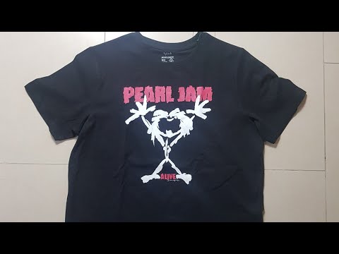 Silk Screen Printing And Handmade Painting Of Pearl Jam Alive Logo Design T Shirt
