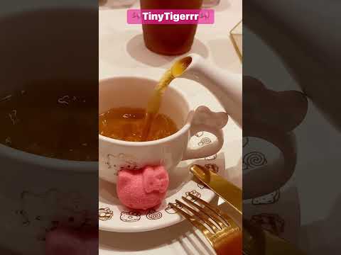 Hello Kitty Cafe, Irvine