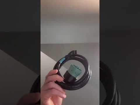 Connecting truck with PT30 device using 9 pin cable