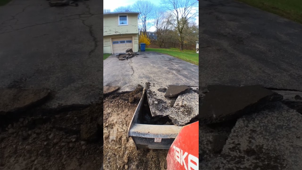 Digging Asphalt With The Takeuchi