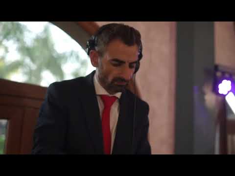 Andrés Carreto Dj. Wedding dj. Dj de Bodas y Eventos de Empresa. Dj from Sevilla