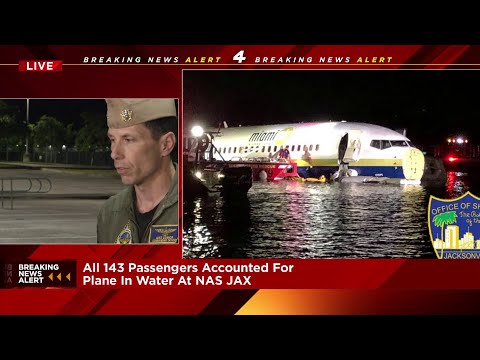 NAS Jax Commanding Officer updates plane in water