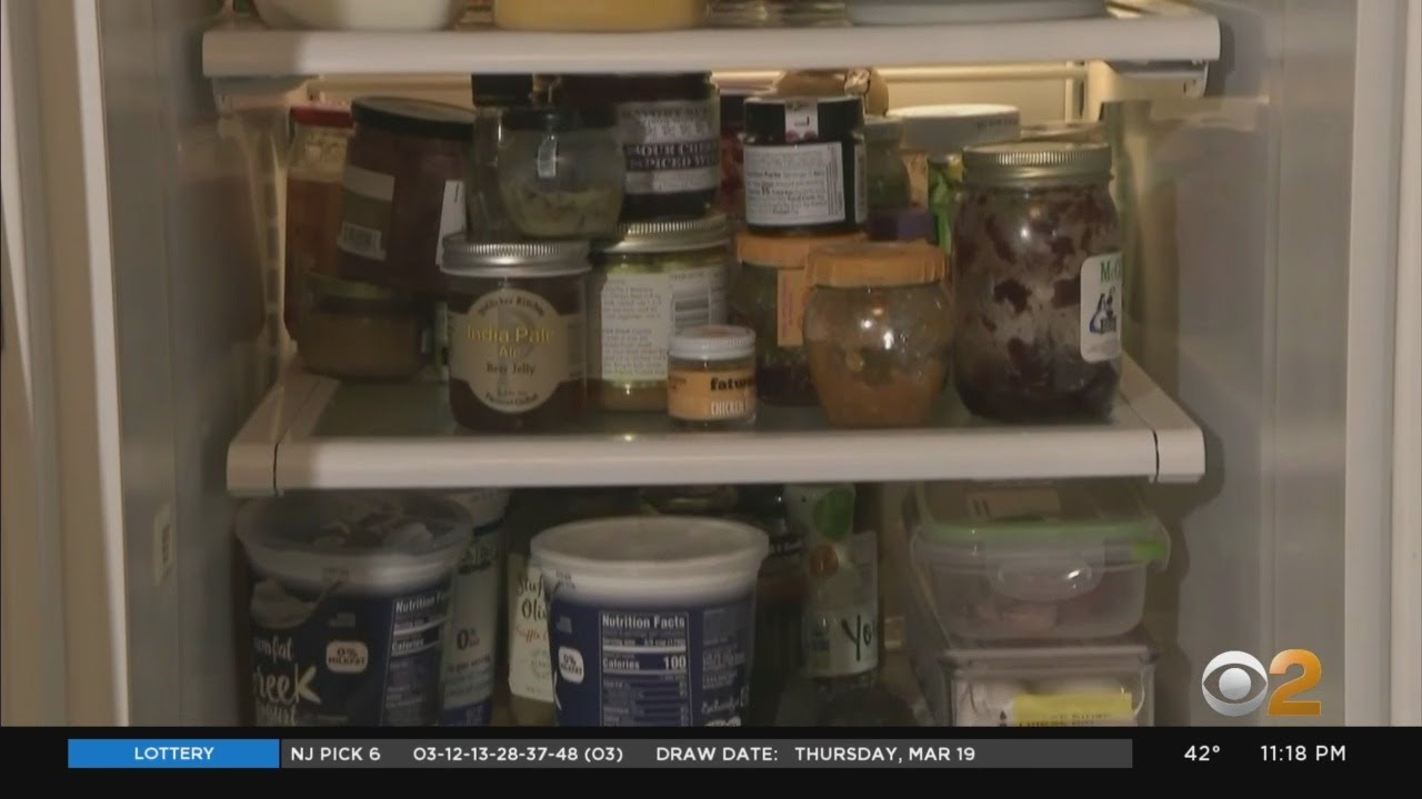 Nutritionist Offers Advice On How To Eat Well During Coronavirus Quarantine