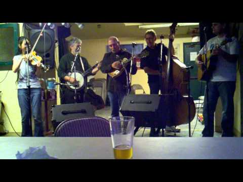 Foggy mountain top - Blue & Lonesome with Annie Staninec