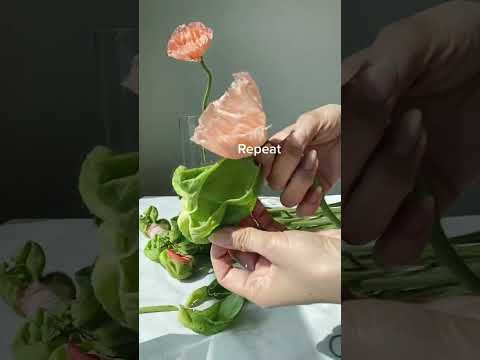 Burn poppy stems and they stay alive longer #flower #poppyflower #florist #flowercare #poppies