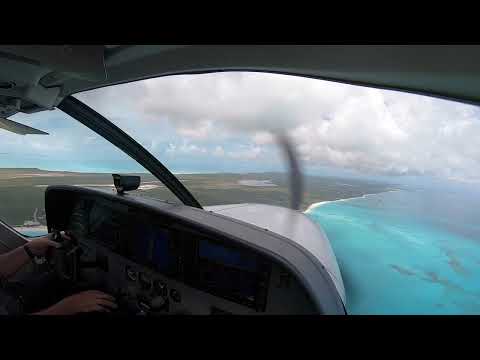 Landing runway 12, Exuma International Airport (GGT/MYEF) Great Exuma Island, Bahamas