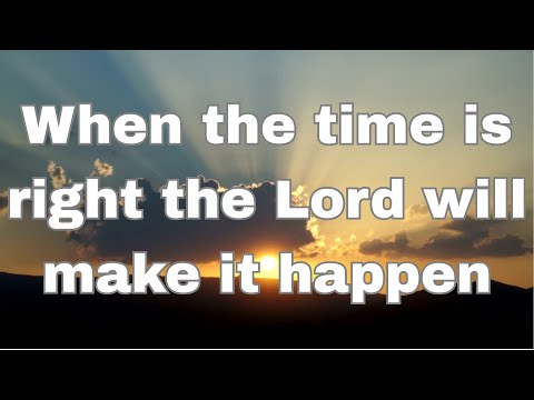 Isaiah 60:22 – Trust God's Perfect Timing | Short Christian Reflection & Prayer