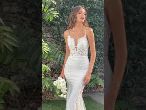 Corset Sheer Lace Applique Cutaway Fluted Skirt Brides Dress