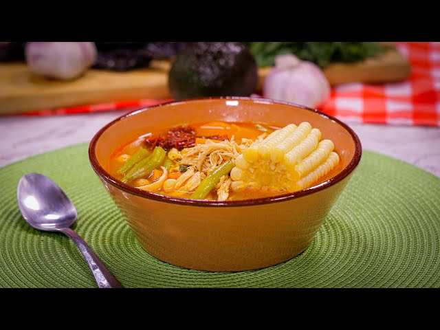 22 recetas de caldos reconfortantes y calientitos para el frío