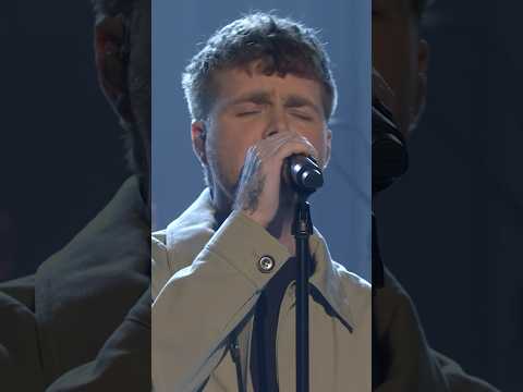 #AlexWarren performs “Ordinary”! #FallonTonight