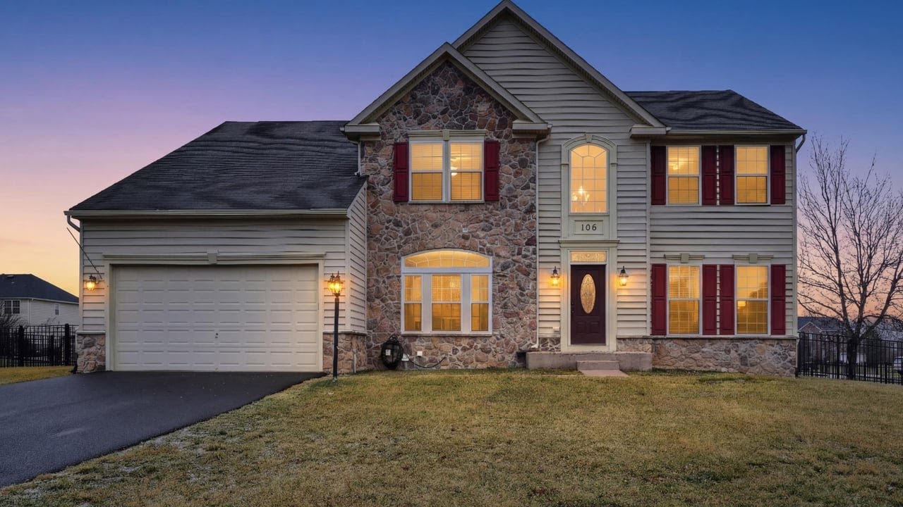 106 Warm Sunday Way, Mechanicsburg, PA