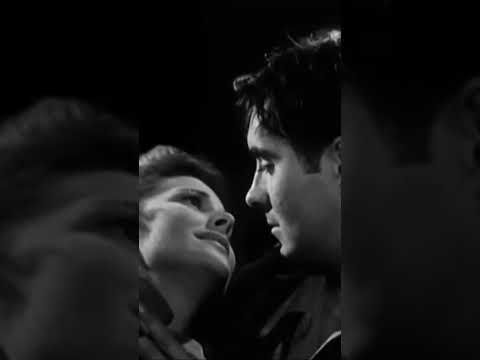 Tyrone Power being the most seductive old hollywood star 🔥