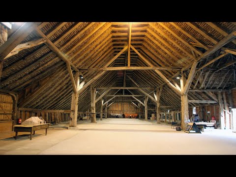 American Sign Language ASL Video Dictionary - barn