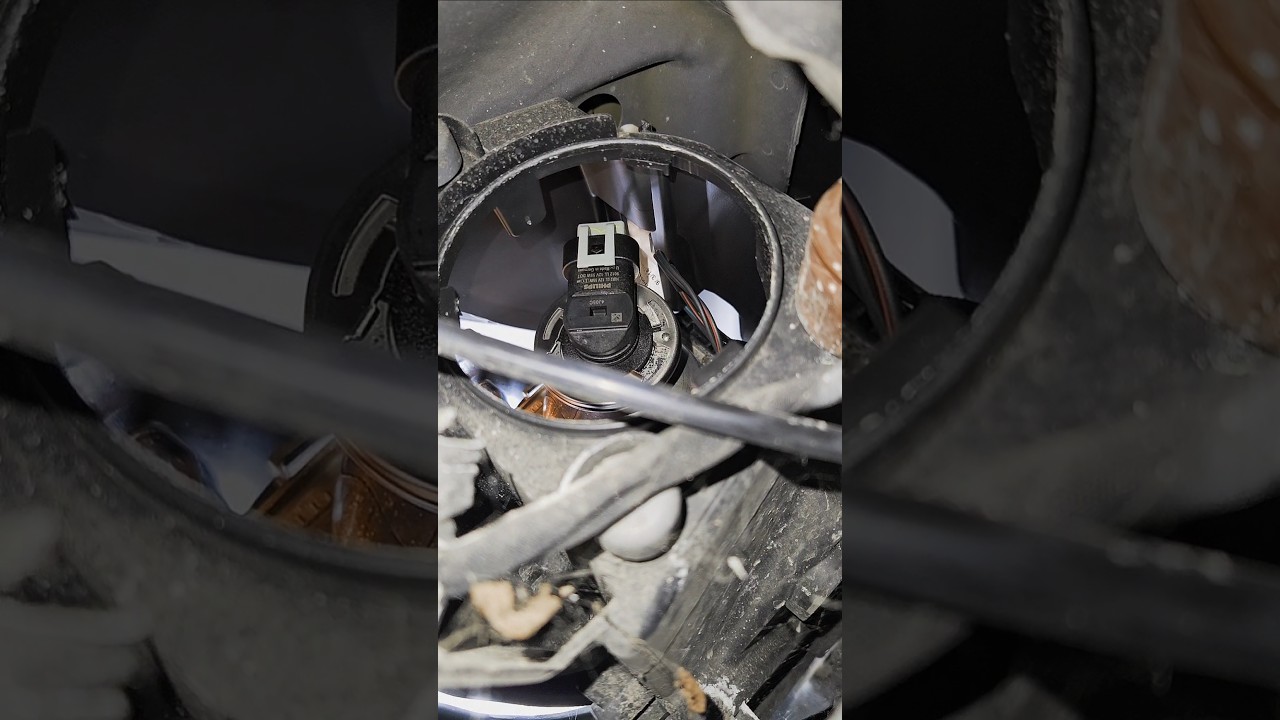 Dodge Dart Headlight Bulb Replacement #mobilemechanic #semperfimechanic #howto #dodgedart