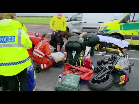 Emergency Helicopter Medics: The medics help Dennis, who's having a heart attack