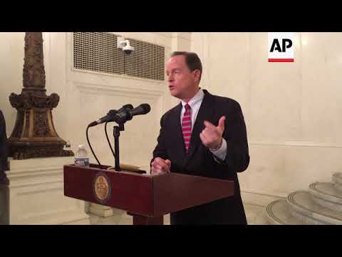 Toomey Eyes Reviving Gun Background Check Bill