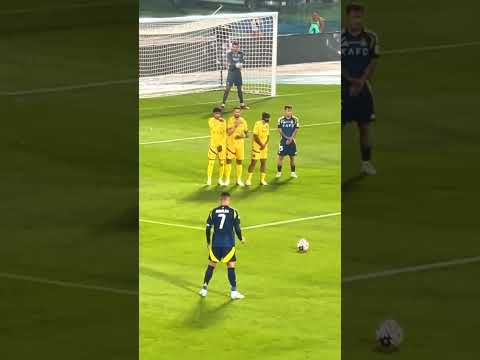 Ronaldo's 1st Freekick Of The Season 😳 #football #ronaldo #shorts #freekick