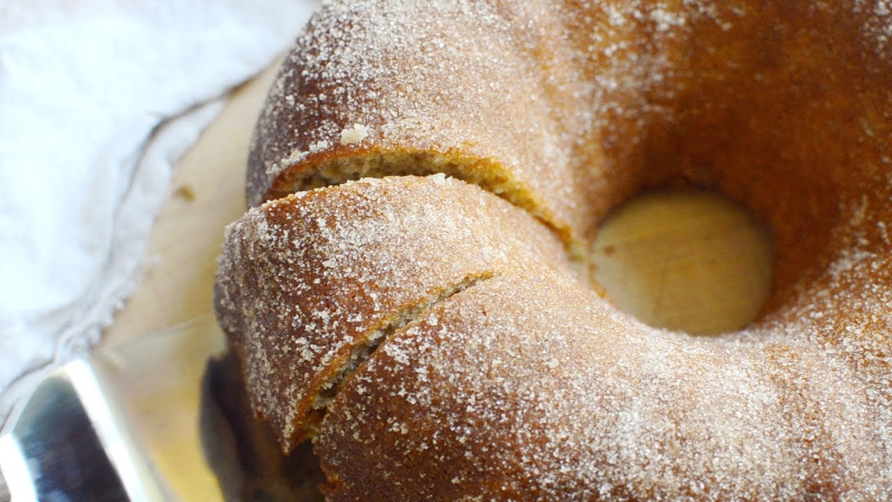 Apple Cider Doughnut Bundt Cake