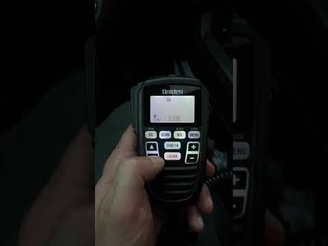 Uniden CMX 760 CB radio