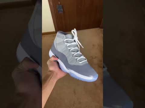 Showing my $1,000,000 sneaker collection๐ฅ #shorts #sneakers