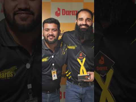 Leopards Courier Services wins "Best 3PL of Daraz" award.