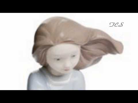 Lladro Nao Disney Collection FRIENDS WITH MINNIE