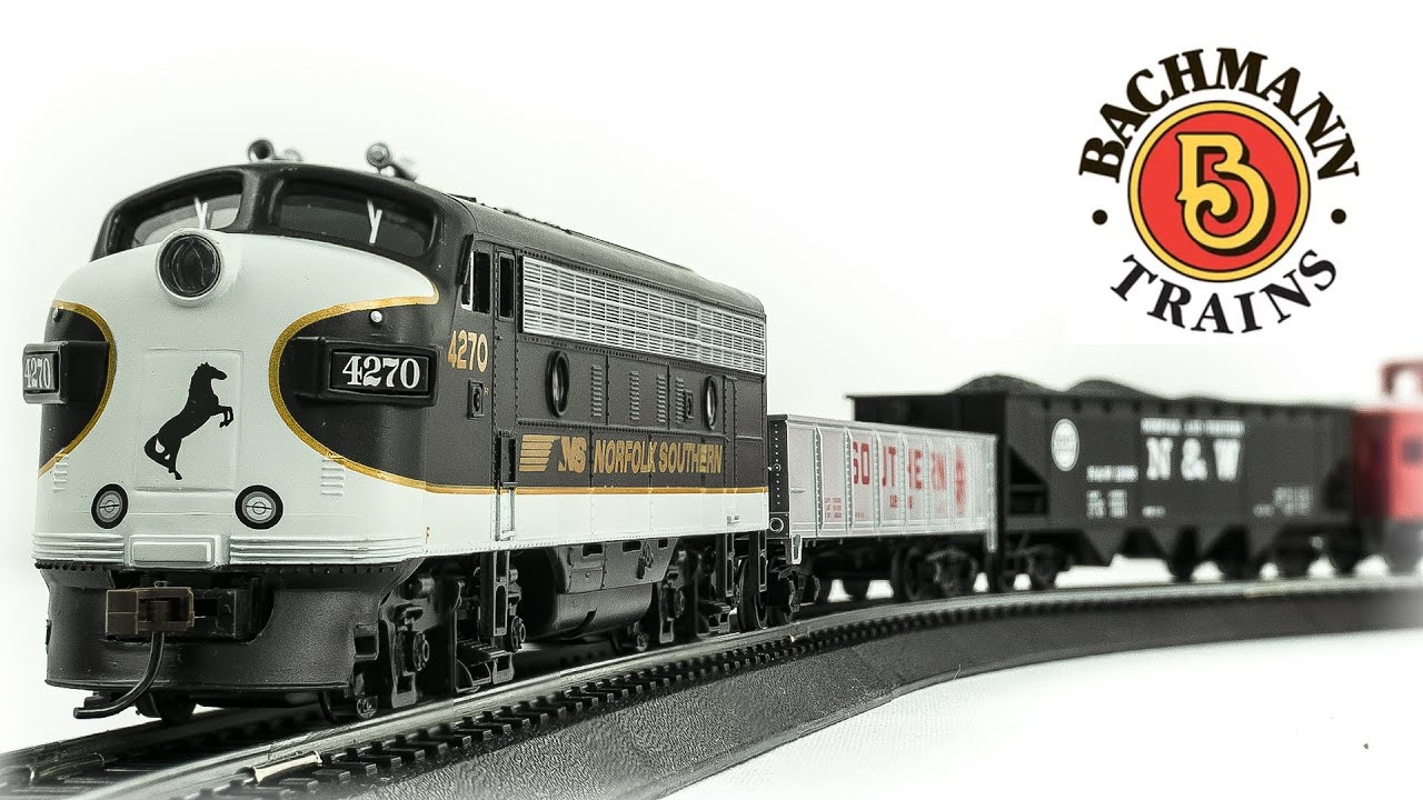 Bachmann HO-Gauge Thoroughbred Electric Model Train Set Unboxing