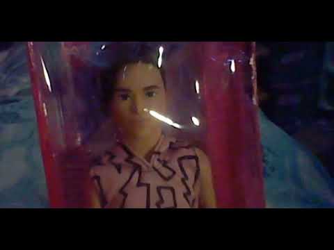 A toy review and unboxing on a fashionista ken doll number 193