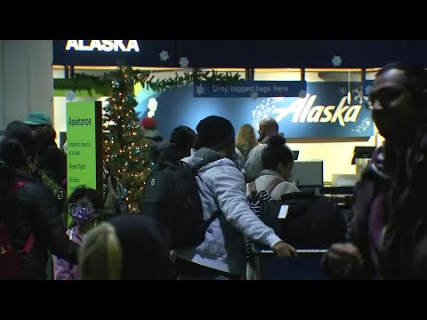 Nearly 300 flights canceled at PDX in past 24 hours