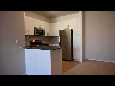 Bella Vista At Warner Ridge Apartments - Woodland Hills - Opus One 533
