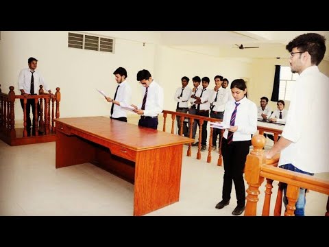 Moot Court in Hindi। Moot Court। Moot Court Kya hota hai। What is Moot Court। moot court competition
